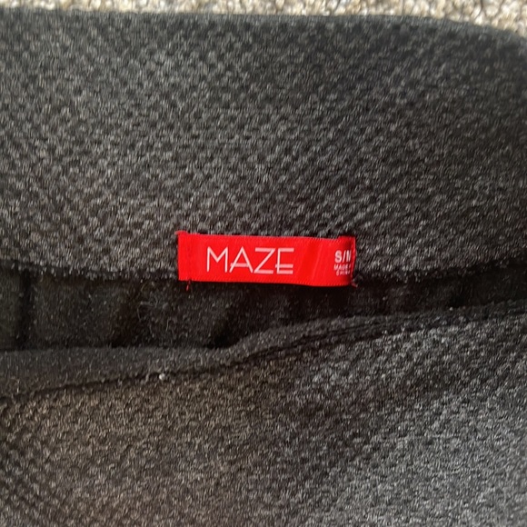 Modish Maze | Pants & Jumpsuits | Sm Grey Leggings | Poshmark